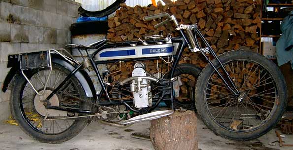 Paul's 1925 2 3/4hp Douglas motorcycle